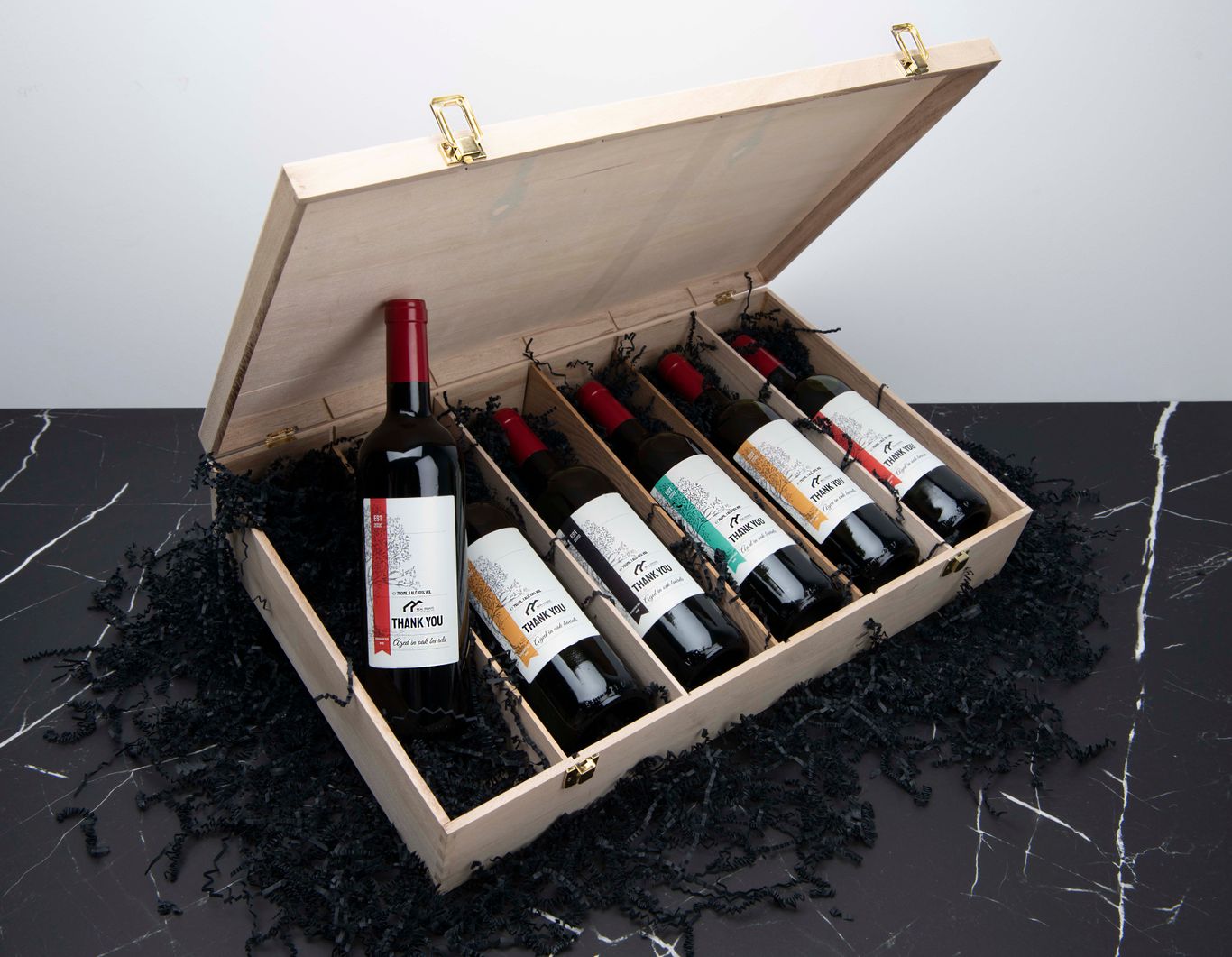 Houten Kist met 6x Gepersonaliseerde Wijn/Bubbels: Luxe Collectie ...